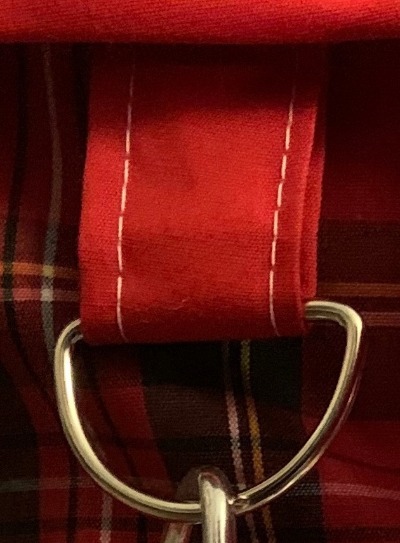 D Ring on Your Apron - The Teo Craft Company